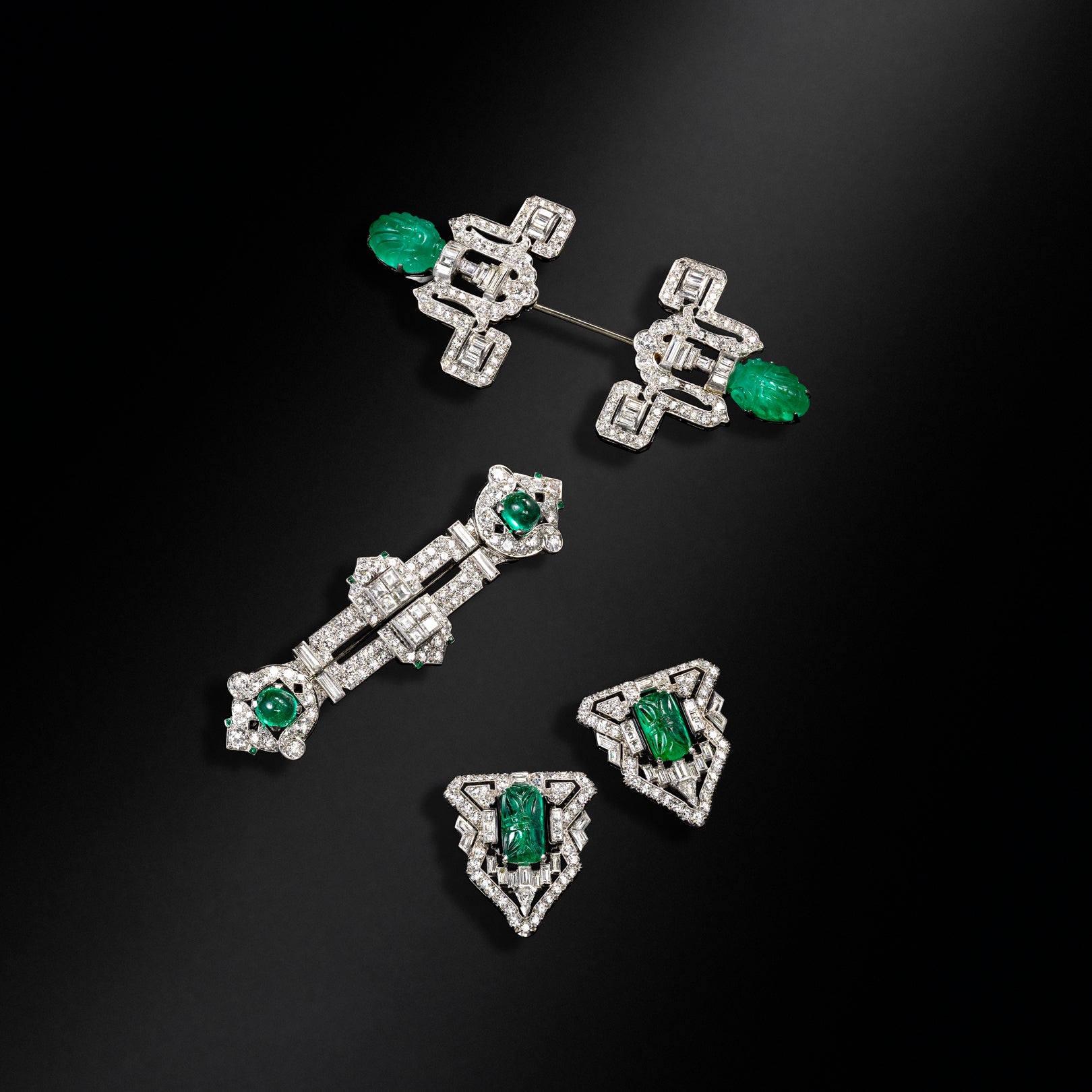 A Brooch Revival: The Renaissance of a Classic Estate Jewel – Ronald Abram